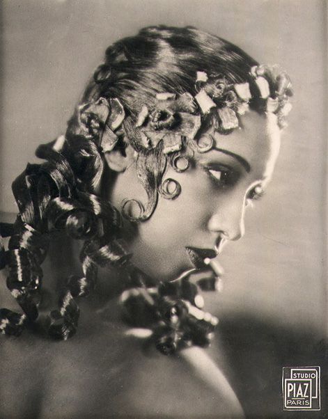 Style Icon: A Look At The Undeniably Fabulous Josephine Baker