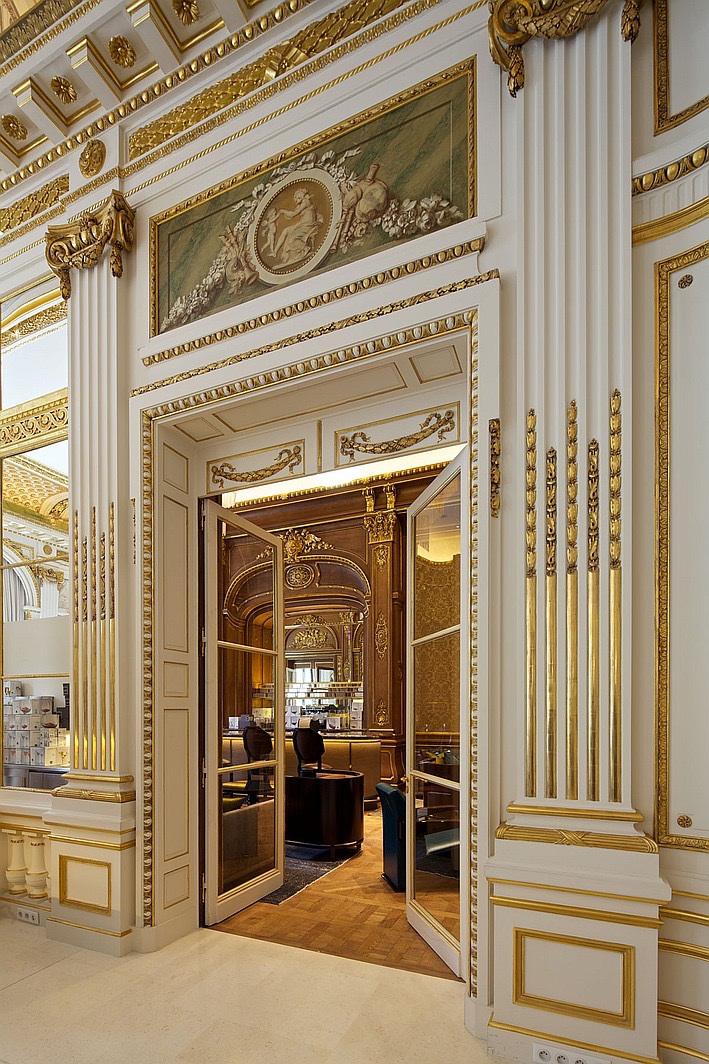 Paris luxury hotels